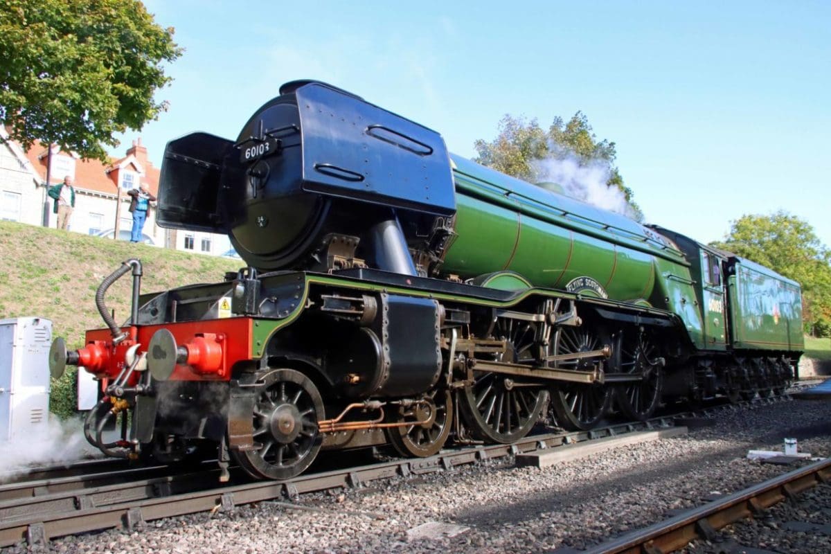 The 'Flying Scotsman' arrives on the Swanage Railway for a three-week ...