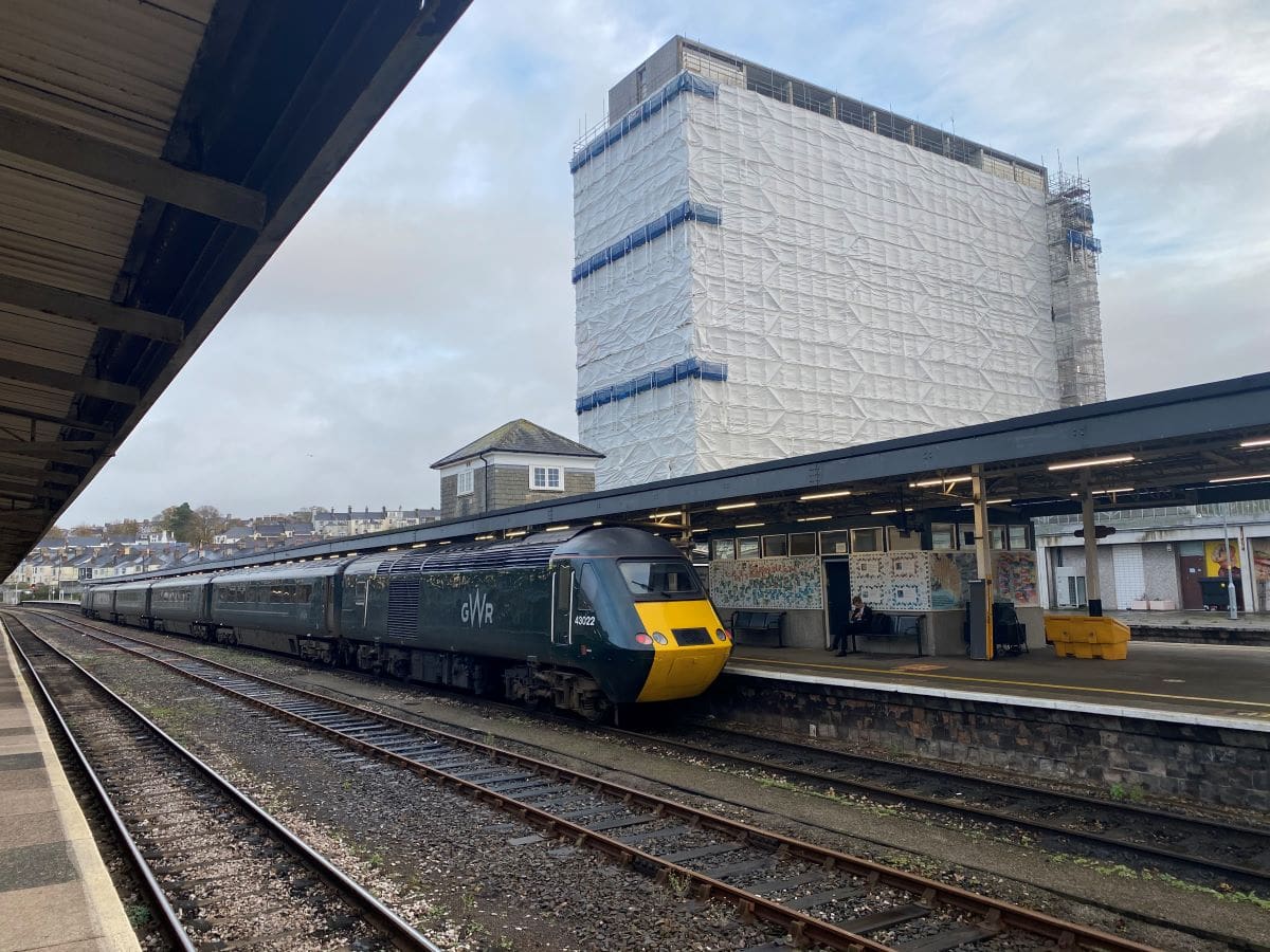 Chasing the Castle sets | Rail Express